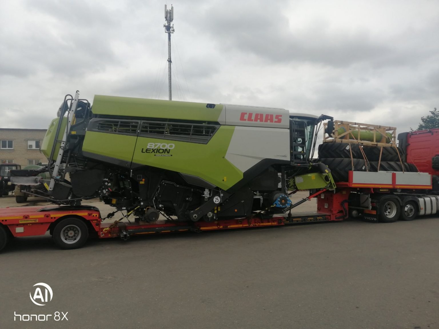 Премьера Lexion 8700